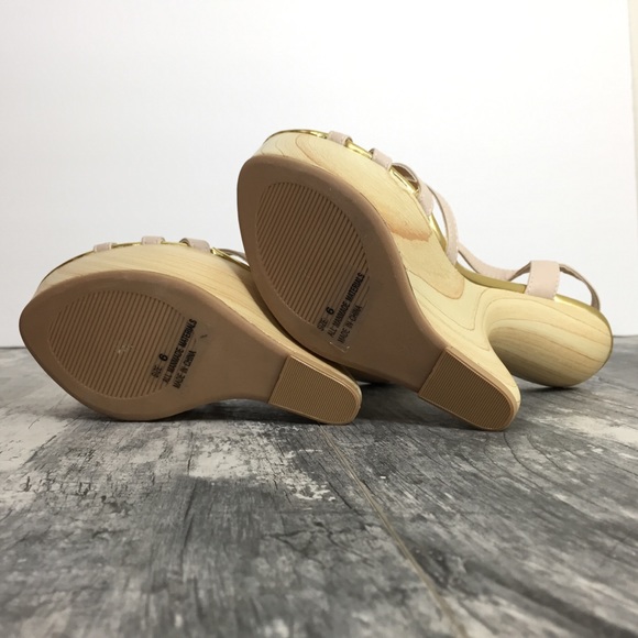 Qupid | Shoes | Curved Heel Less Wedge Platform T Strap Sandal | Poshmark